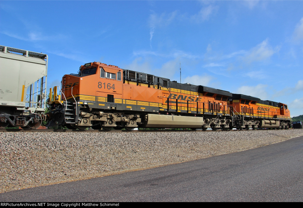 BNSF 8164